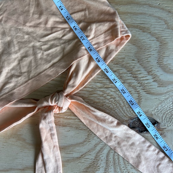 Universal Thread | Tops | Universal Thread Tie Back Shortsleeved Shirt ...